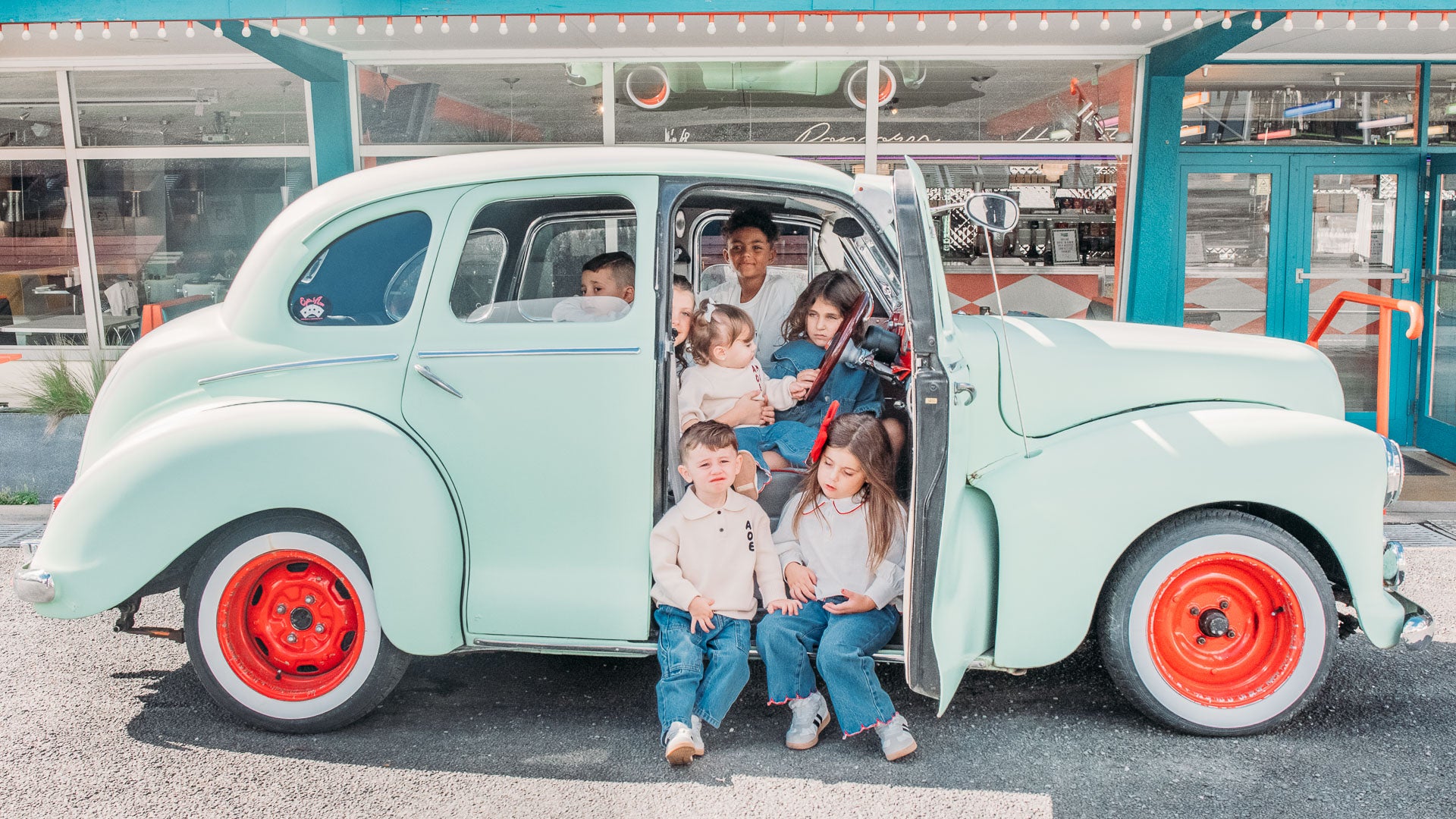 Lessi The Label – Lessi the Label